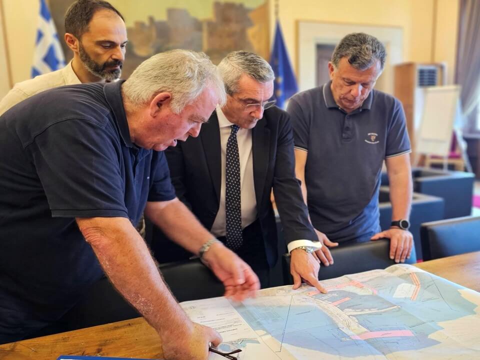 Περιφέρεια και Δήμος: Δεύτερος λιμενικός πόλος το λιμάνι της Κεφάλου ...